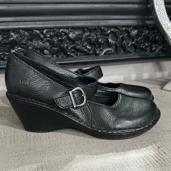 Born | Shoes | Born Black Leather Wedge Shoes 85 | Poshmark